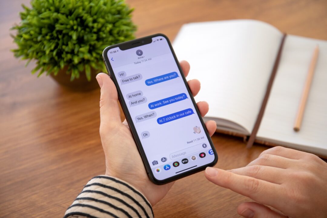 How To Forward Text Messages On IPhone how-to-forward-text-messages-on-iphone